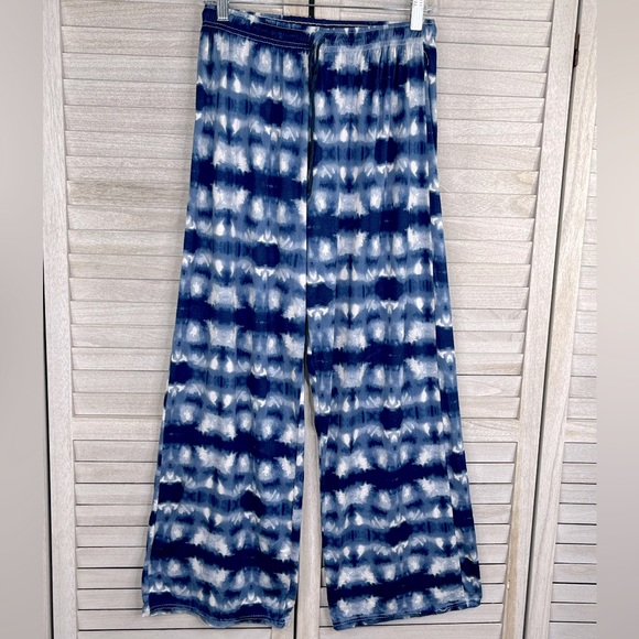 Hello Mello | Intimates & Sleepwear | Hello Mello Sweet Escape ...